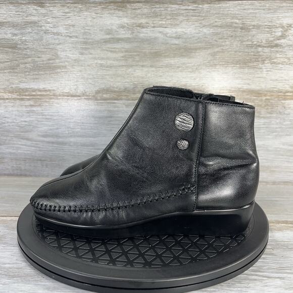 SAS | Shoes | Sas Womens Jade Black Leather Wedge Ankle Boots Size 6 ...